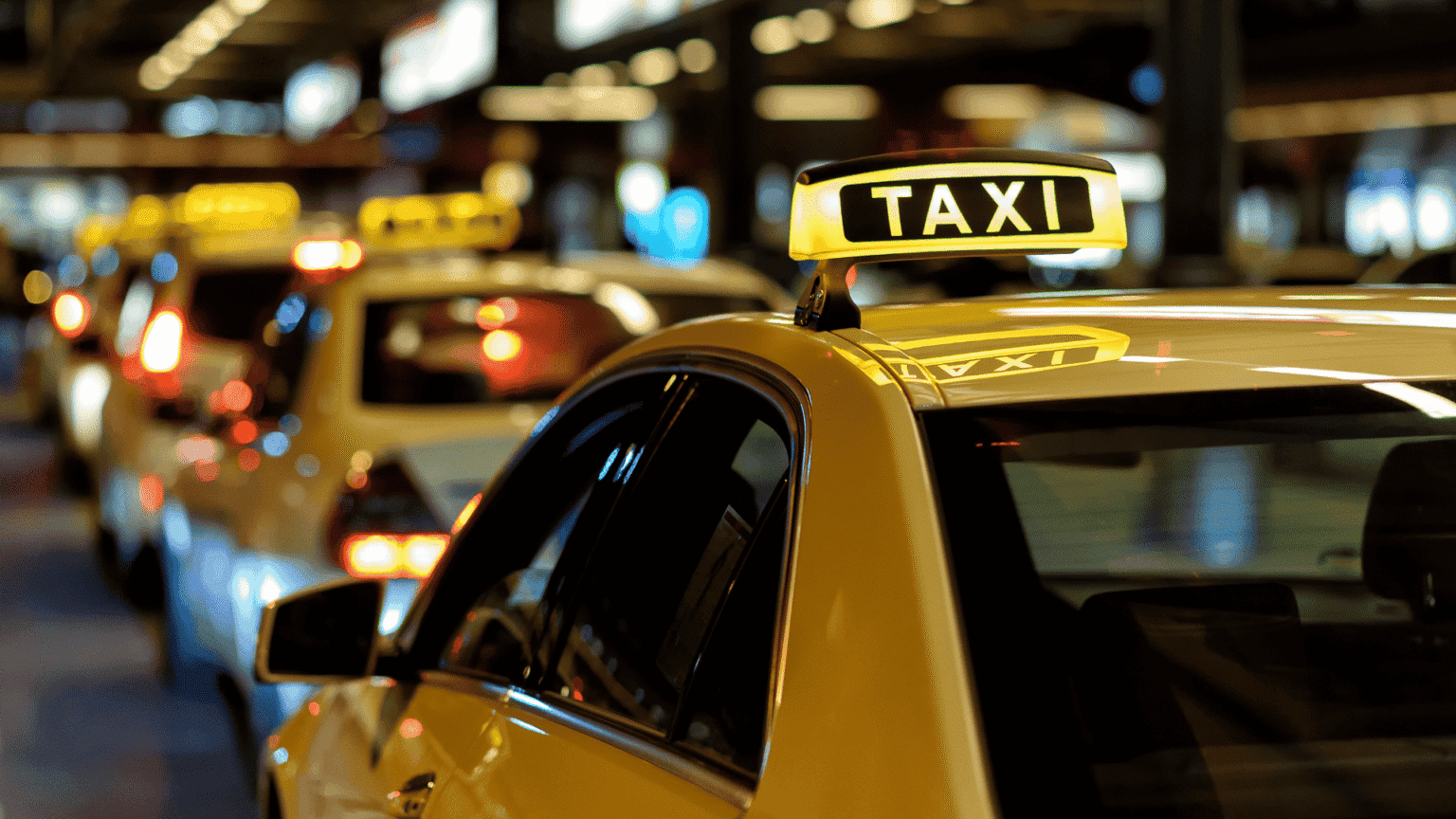 Hire an online Best Taxi Service in Goa 24/7 | Mr Goa Taxi